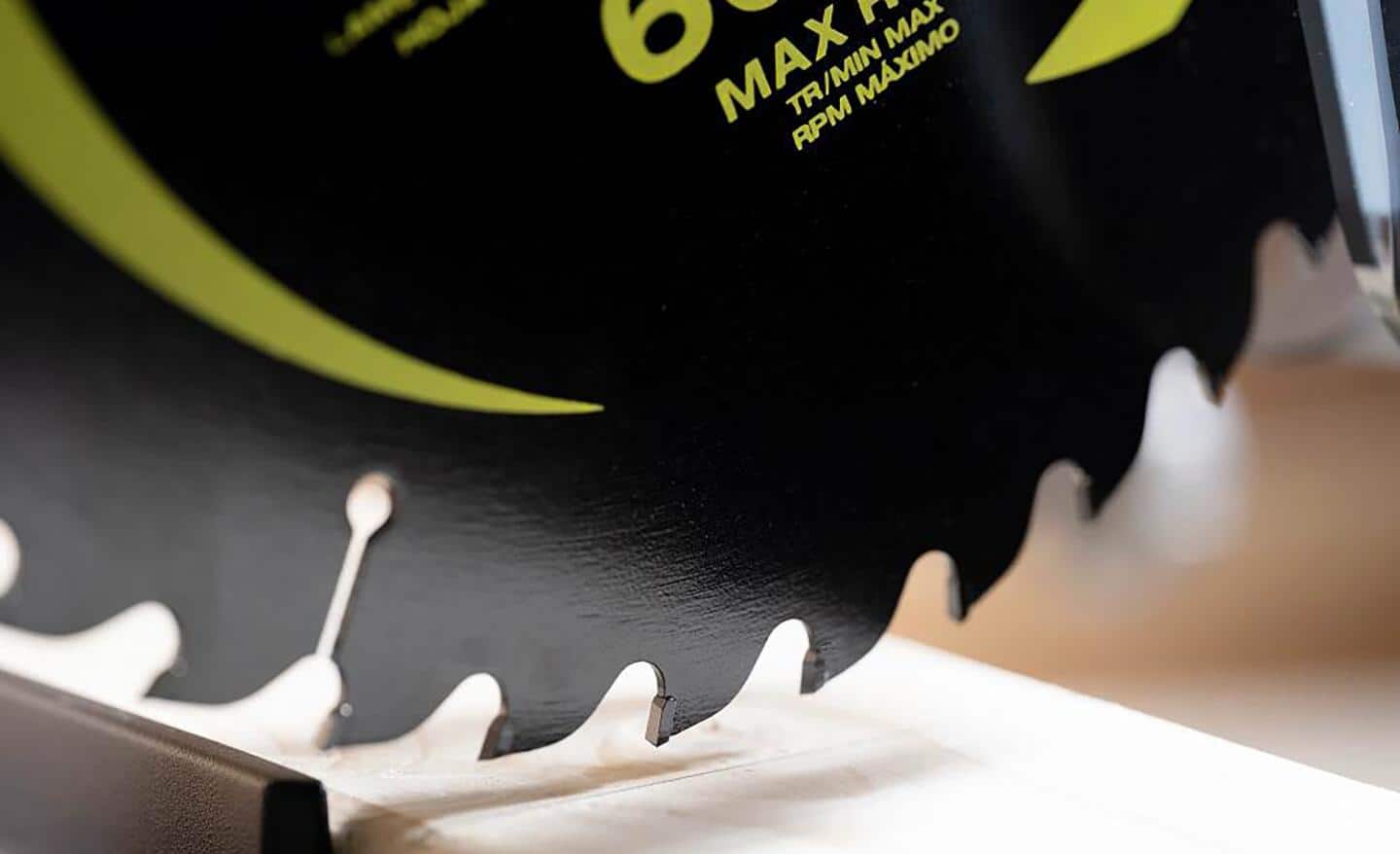 Flat kerf table saw blade home depot store